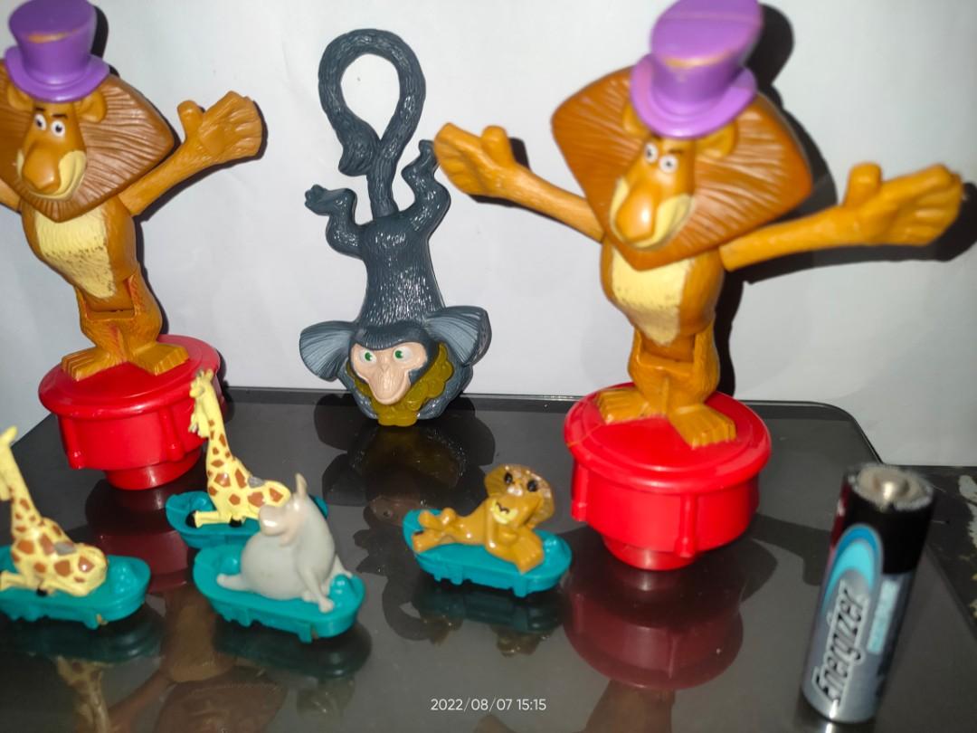 Madagascar set, Hobbies & Toys, Toys & Games on Carousell