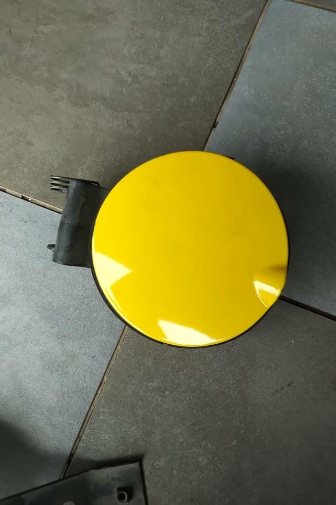 Mini cooper R50/R53 oil fuel filler cap, Auto Accessories on Carousell