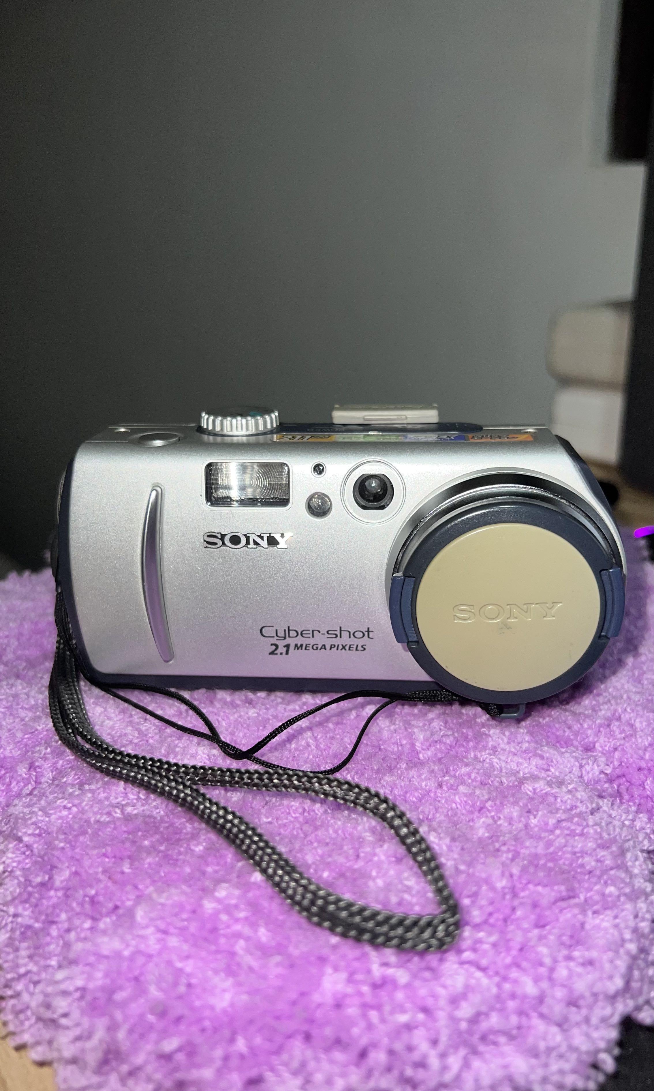 Sony Cybershot DSC-P50, Photography, Cameras on Carousell