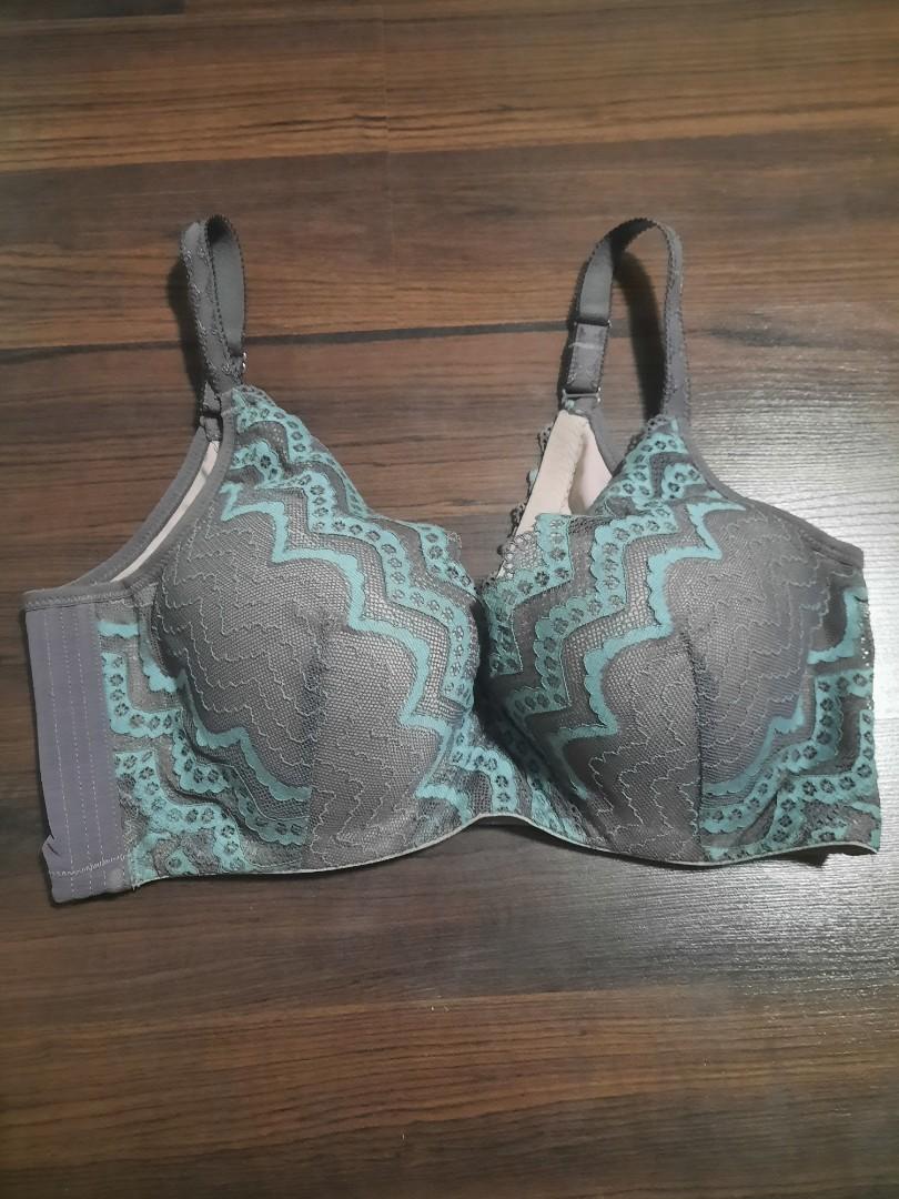 Sorella body contour bra, Women's Fashion, New Undergarments ...