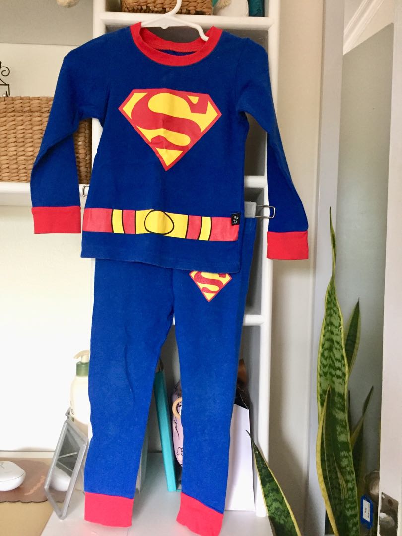 Superman sleep wear, Babies & Kids, Babies & Kids Fashion on Carousell