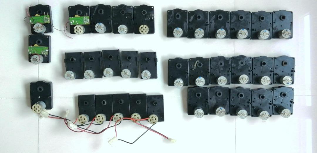 3 for $10. 12V 24V DC Gear Motors Bi-directional 5 rpm, 10 rpm, 20 rpm ...