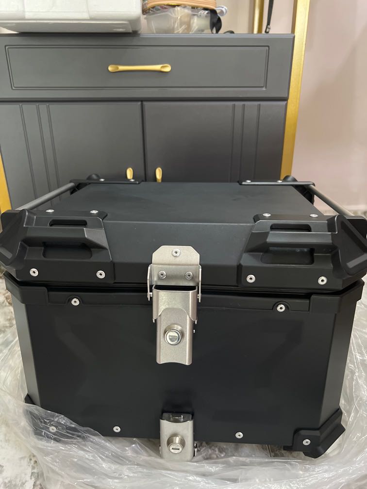 45l Aluminium top box, Motorcycles, Motorcycle Accessories on Carousell