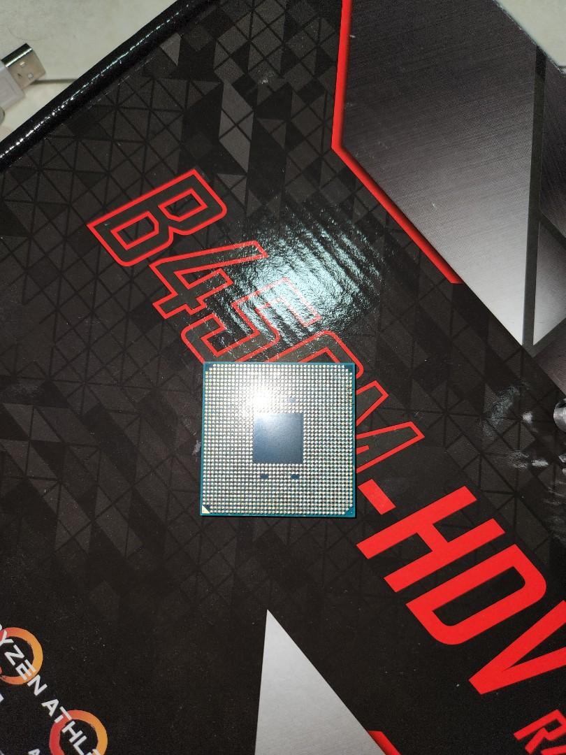 AMD Ryzen 5 2600 (Pin bent) with Wraith Cooler, Computers & Tech, Parts ...