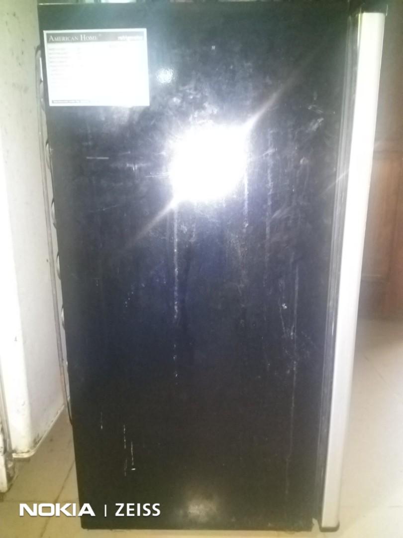 American home mini personal ref, TV & Home Appliances, Kitchen ...