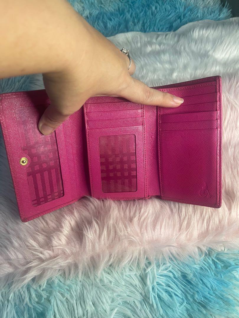 bean pole wallet, Women's Fashion, Bags & Wallets, Wallets & Card ...
