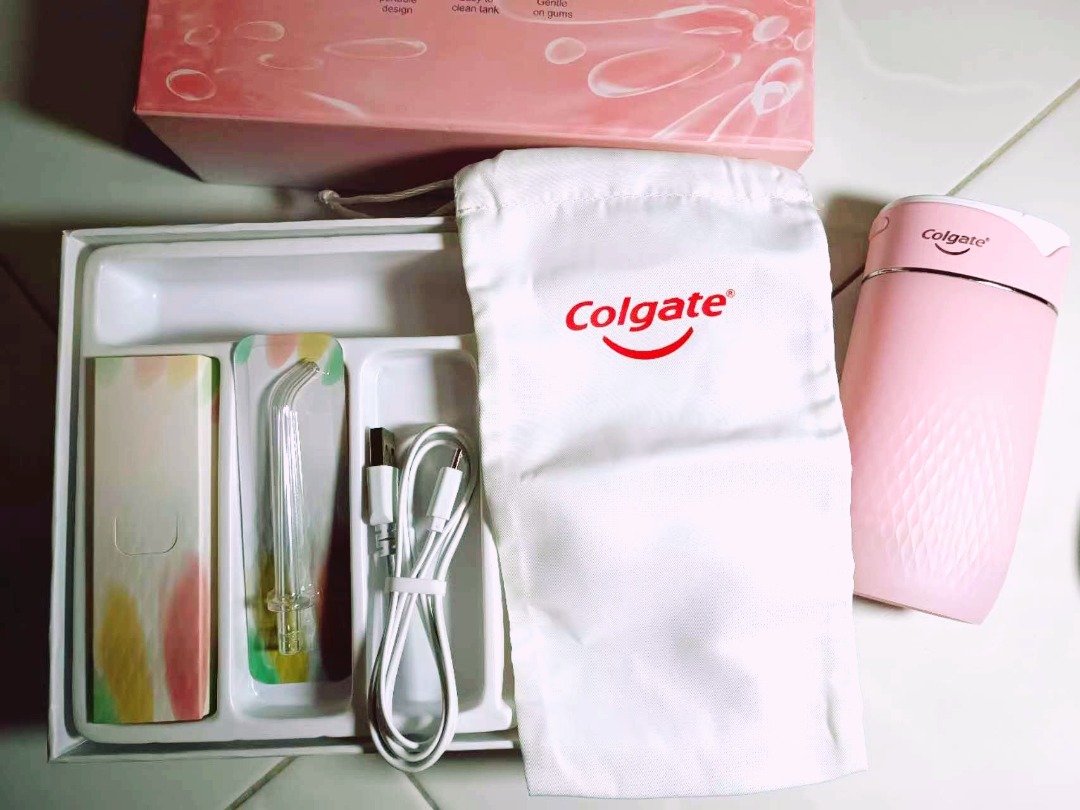 Colgate Water Flosser, Beauty & Personal Care, Oral Care on Carousell
