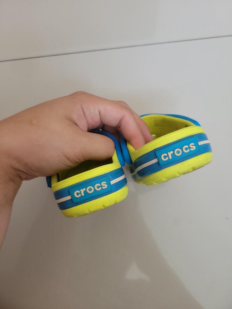Crocs sandal ori sz 6 kids, Bayi & Anak, Baju Anak Perempuan, 1 hingga ...
