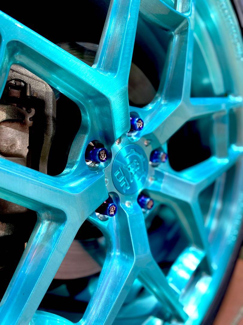 Dwarf Racing® Toyota Vellfire Alphard Porsche Lamborghini Mclaren ...