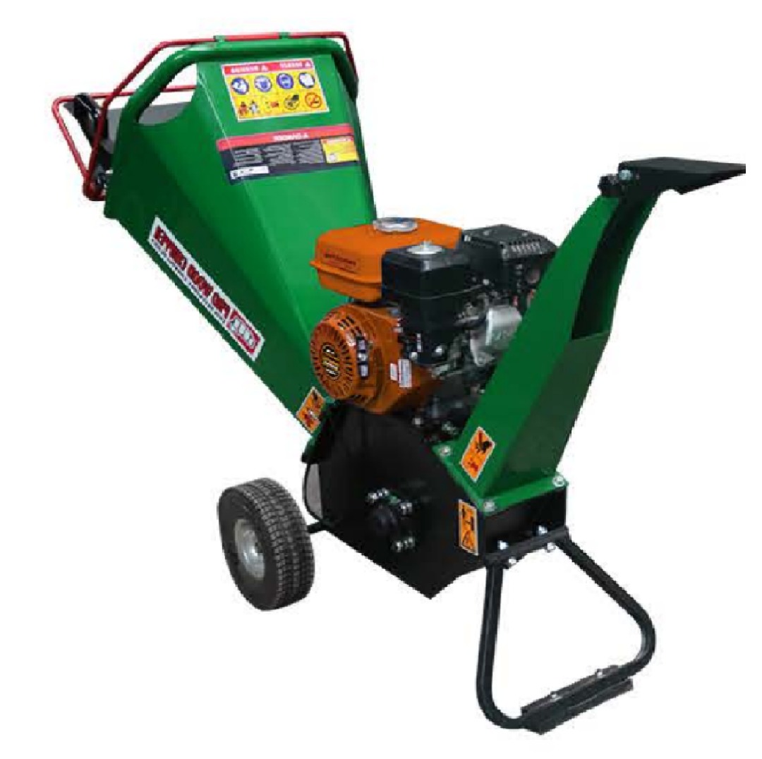 Engine Driven Wood Chipper, Commercial & Industrial, Construction Tools ...