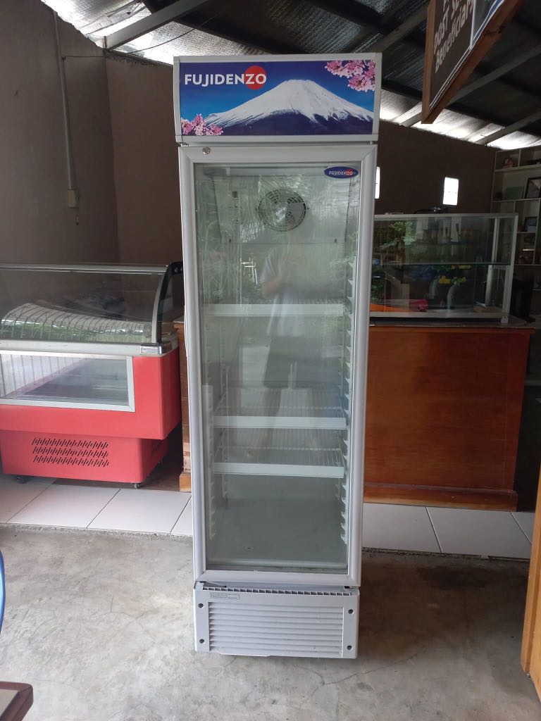 Fujidenzo Chiller, TV & Home Appliances, Kitchen Appliances ...