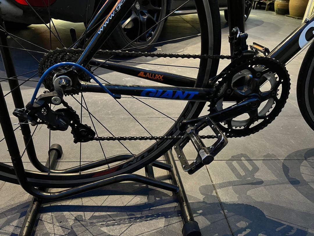 Giant Windmark 2200 flat bar road bike , Sports Equipment, Bicycles ...