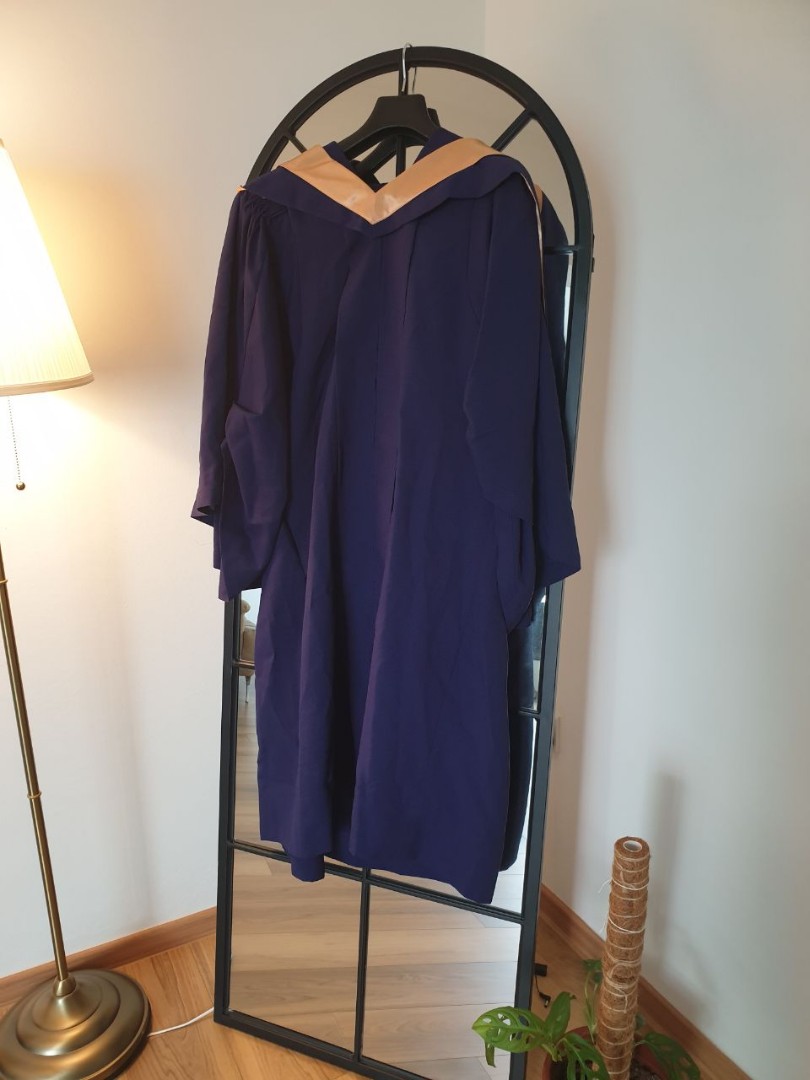 graduation gown (bachelor of social science), Women's Fashion, Coats ...
