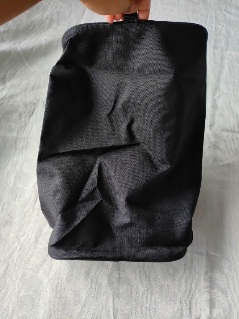 LINEAR LOGO SHOEBAG ( BLACK), Men's Fashion, Bags, Belt bags, Clutches ...