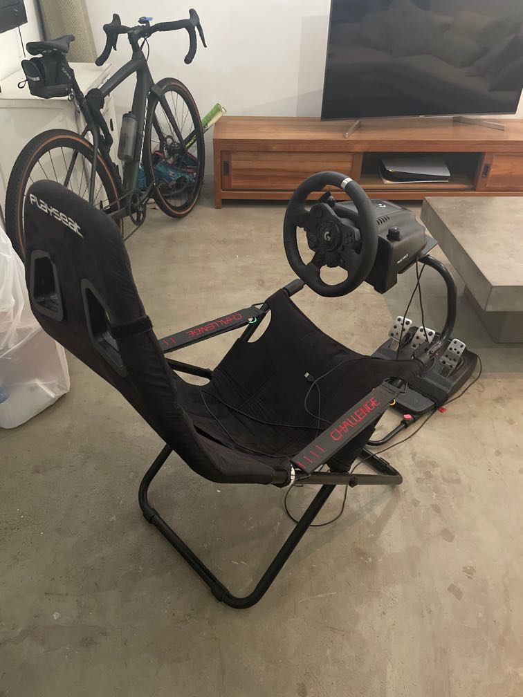 Logitech G923 with playseat, Video Gaming, Gaming Accessories ...