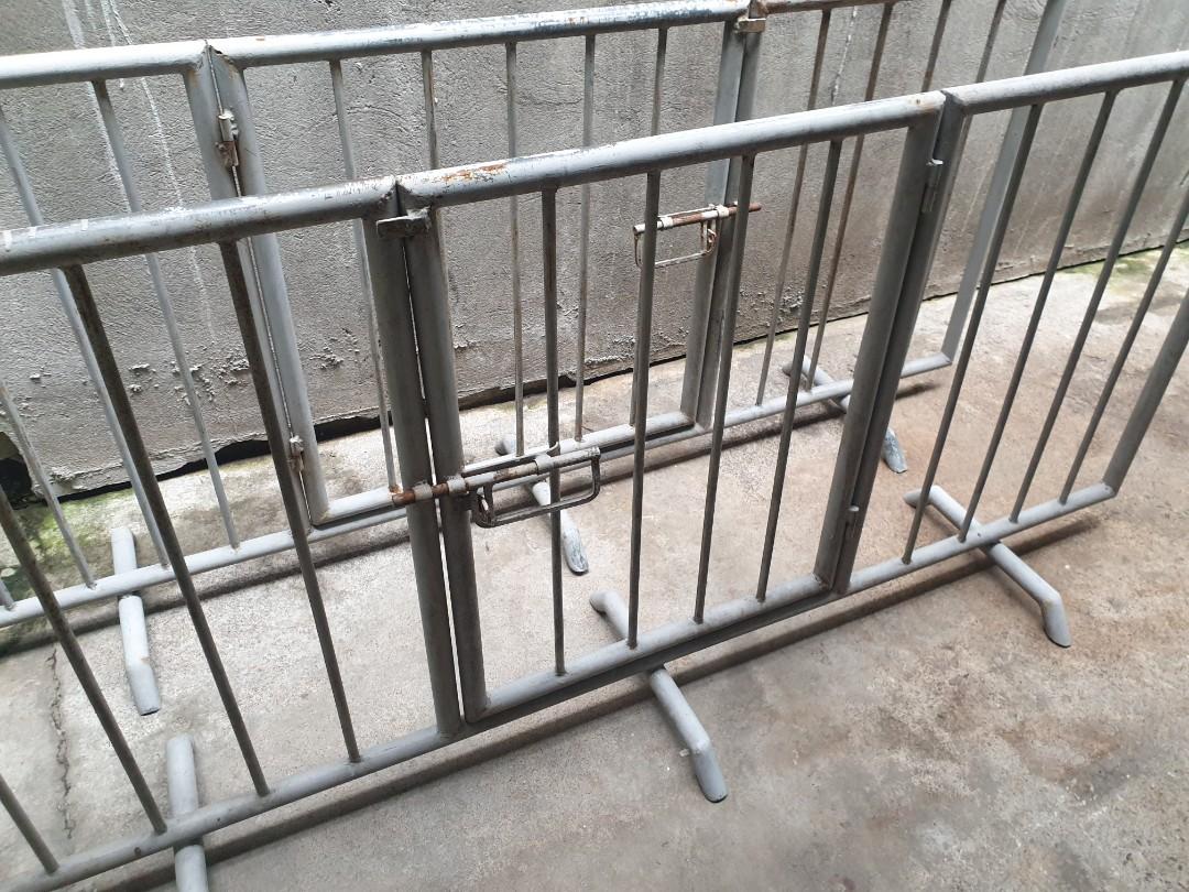Metal Barrier/Tubular Gate, Furniture & Home Living, Security & Locks ...