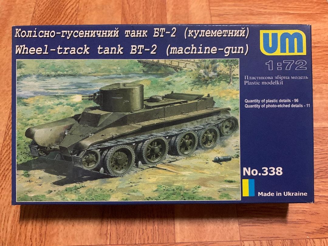 Model Kit: UM: 1:72 Scale: BT-2 Wheel-track tank (machine-gun), Hobbies ...