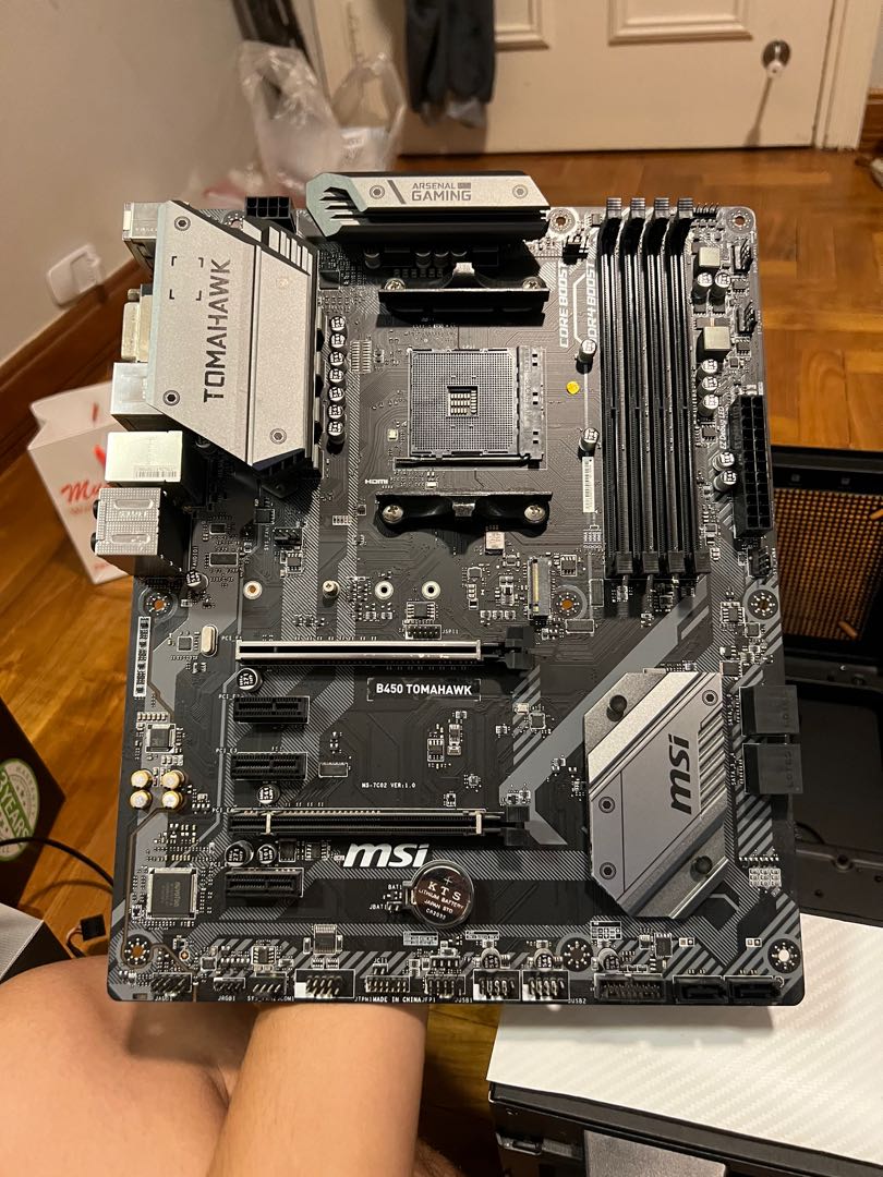 MSI TOMAHAWK B450!!, Computers & Tech, Desktops on Carousell