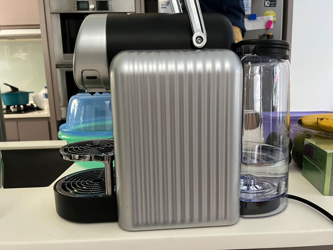 Nespresso coffee machine - Zenius pro, TV & Home Appliances, Kitchen ...