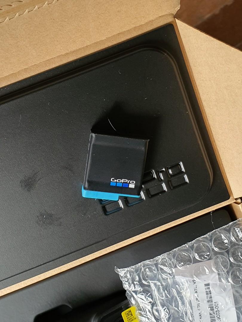 Original hero 8 Battery, Computers & Tech, Parts & Accessories, Other ...