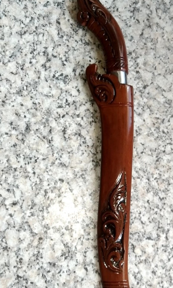 Parang ukiran(kayu jati)..panjang bilah 23cm besi spring lori ...