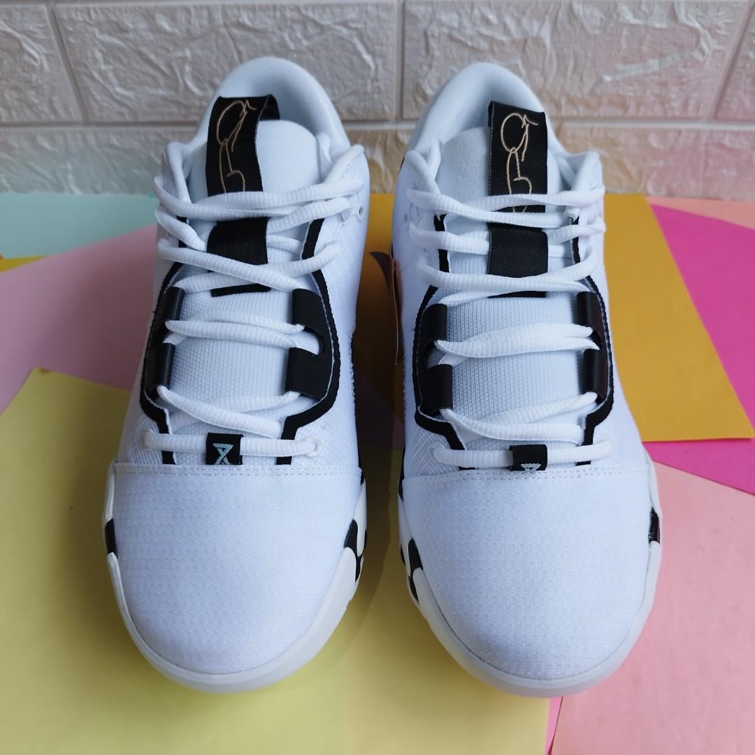 Paul George 6 | PG6 | White/Black, Men's Fashion, Footwear, Sneakers on ...