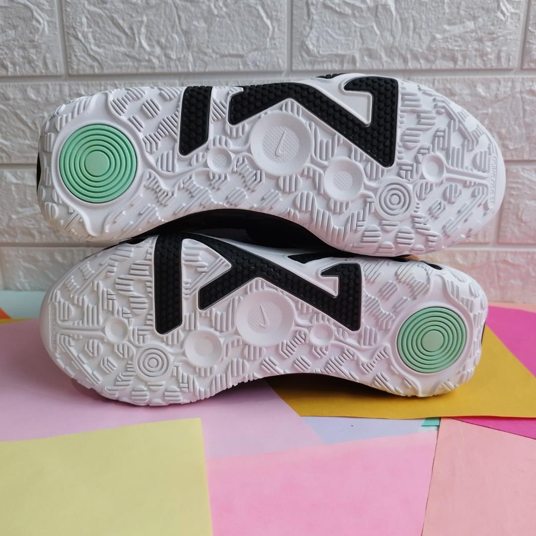 Paul George 6 | PG6 | White/Black, Men's Fashion, Footwear, Sneakers on ...