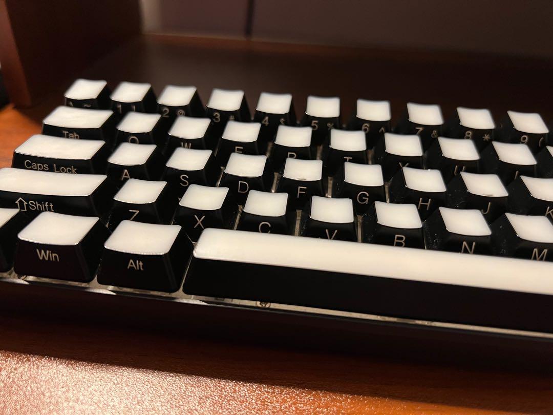 Reverse Pudding Keycaps | 61 Keys, Computers & Tech, Parts ...