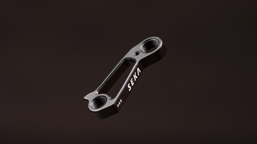 [RIS] Seka Exceed Direct Mount Hanger, Sports Equipment, Bicycles ...