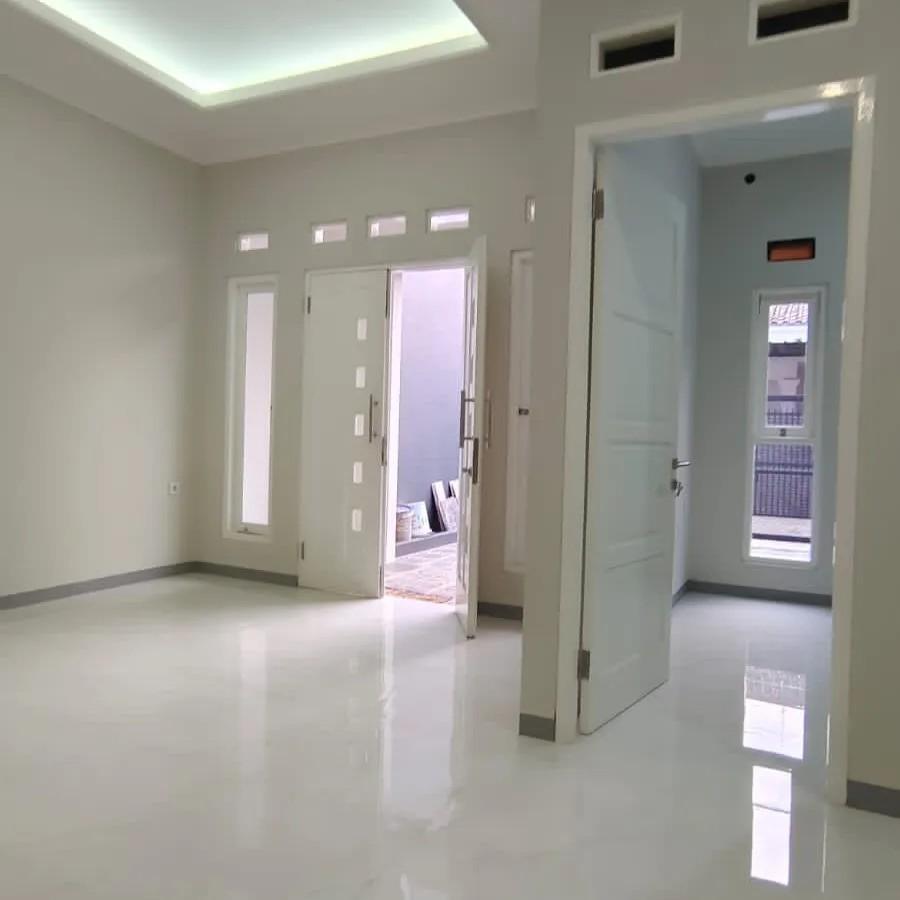 Rumah Baru & Murah Design Minimalis dengan Ceiling tinggi di Kodau ...