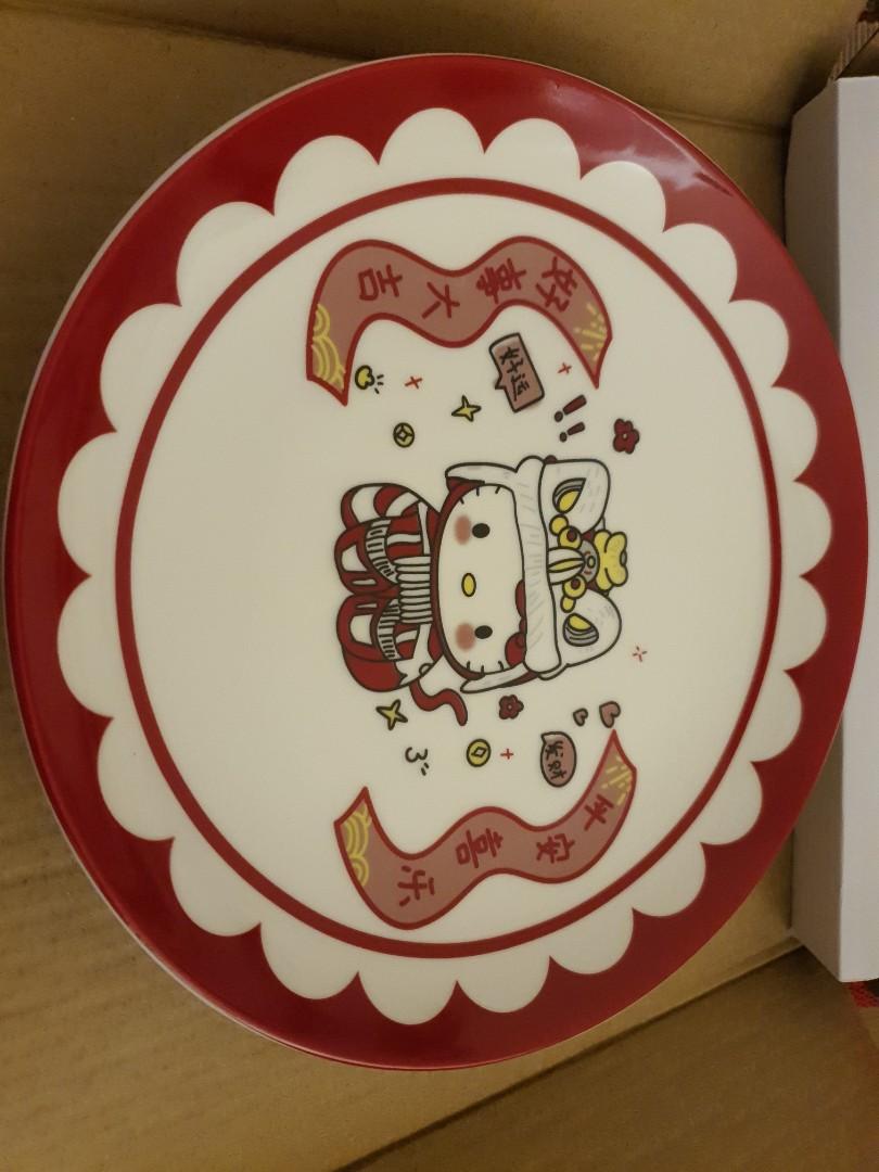 Sanrio Hello Kitty cny lion dance 4 bowls 2 plates set, Hobbies & Toys ...