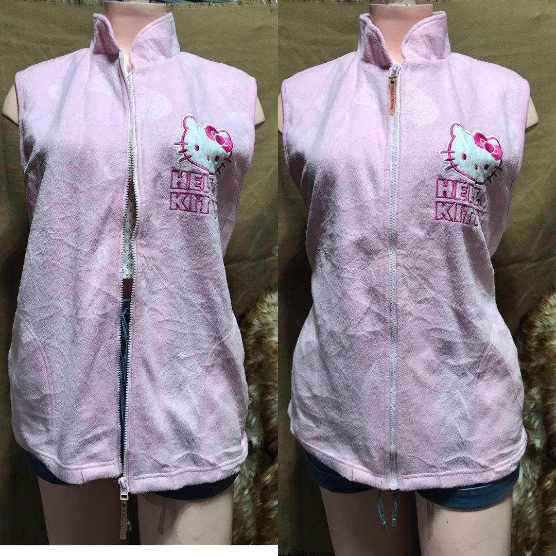 Sanrio Hello Kitty Vest Fleece, Women's Fashion, Coats, Jackets and ...