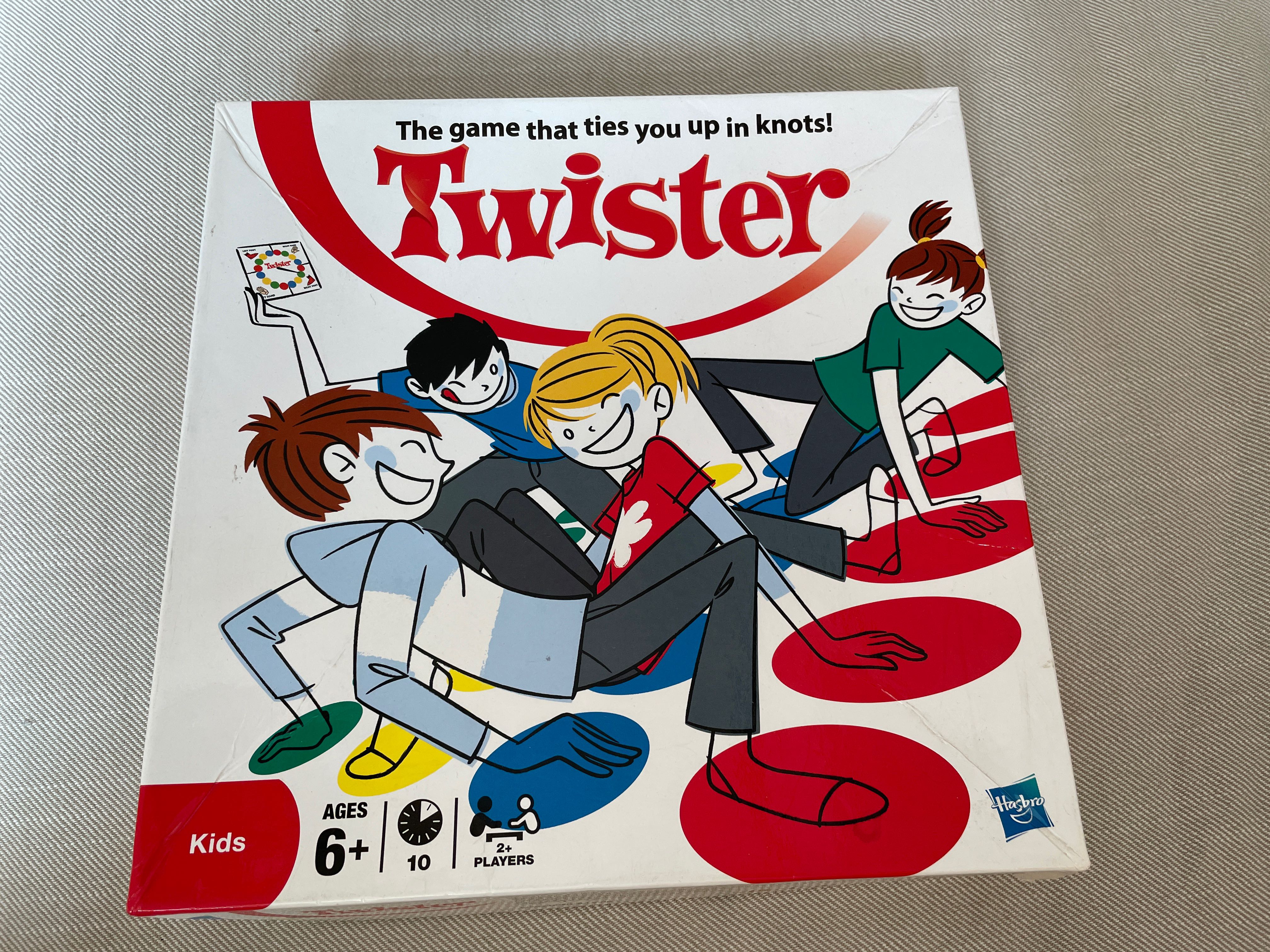 Twister, Hobbies & Toys, Toys & Games on Carousell
