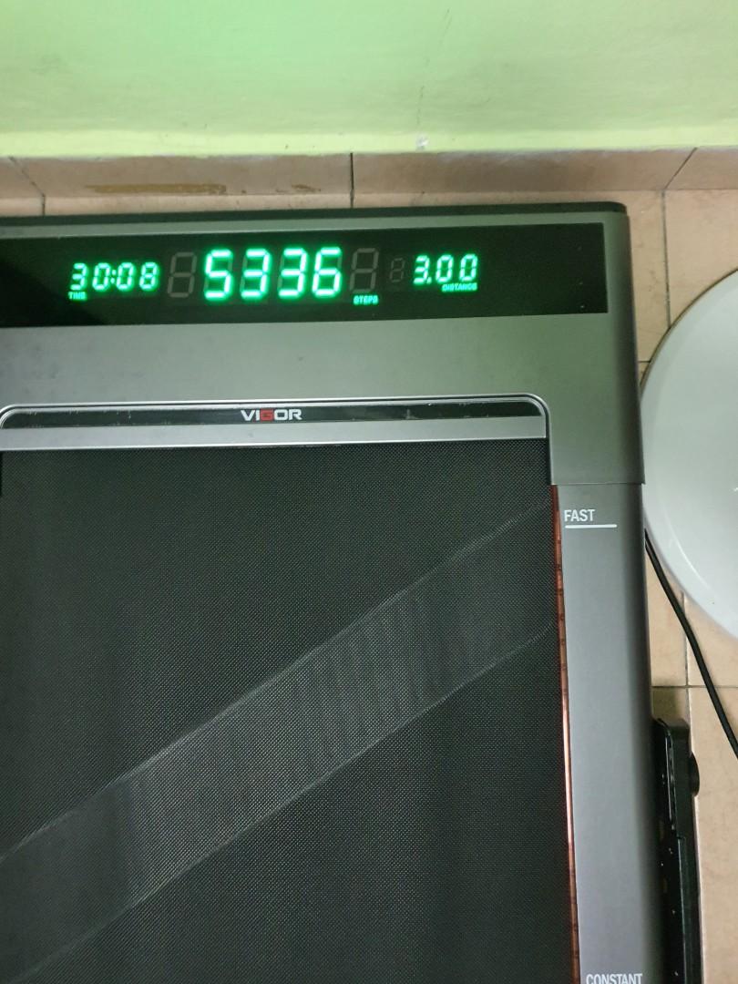 Vigor Treadmill and Walking Machine, Sports Equipment, Exercise ...