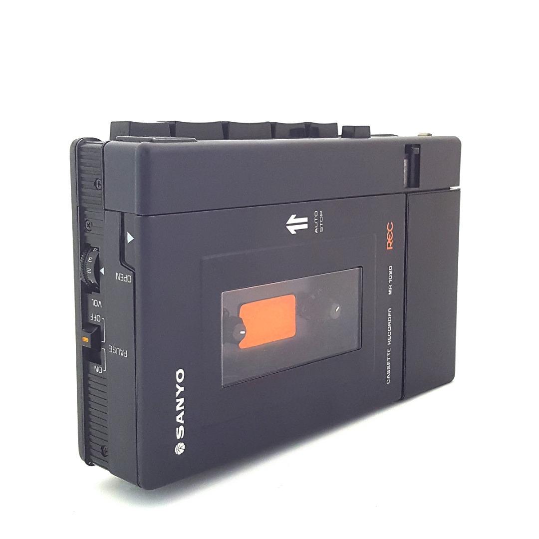 Vintage Sanyo Walkman Cassette Player MR1020 In Mint Working Condition ...