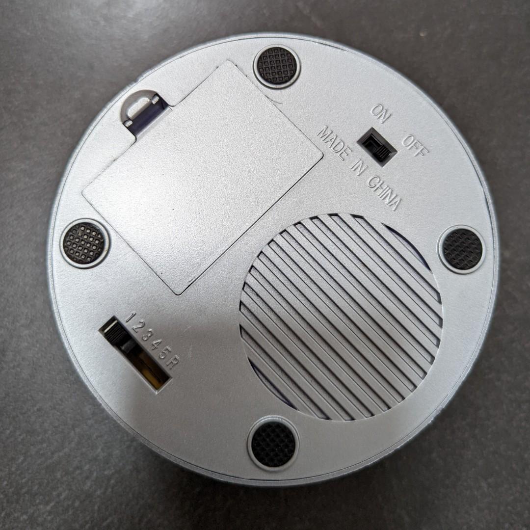 Yahoo Yodelling Toy, 10cm Diameter, 3*AAA batteries powered, Working, Hobbies & Toys ...