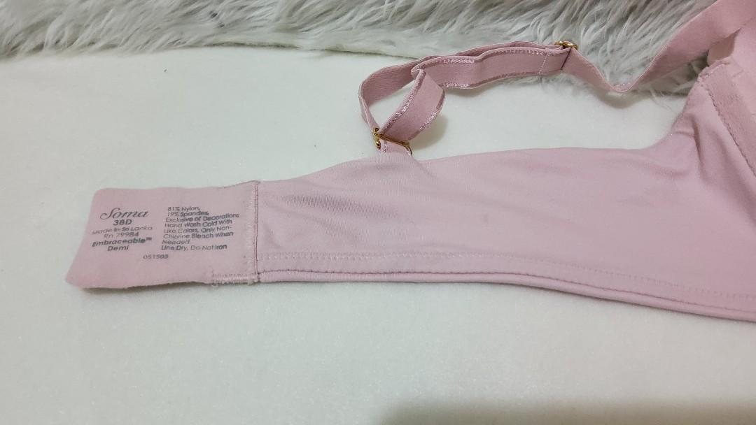 38D Soma plus size bra, Women's Fashion, Undergarments & Loungewear on ...