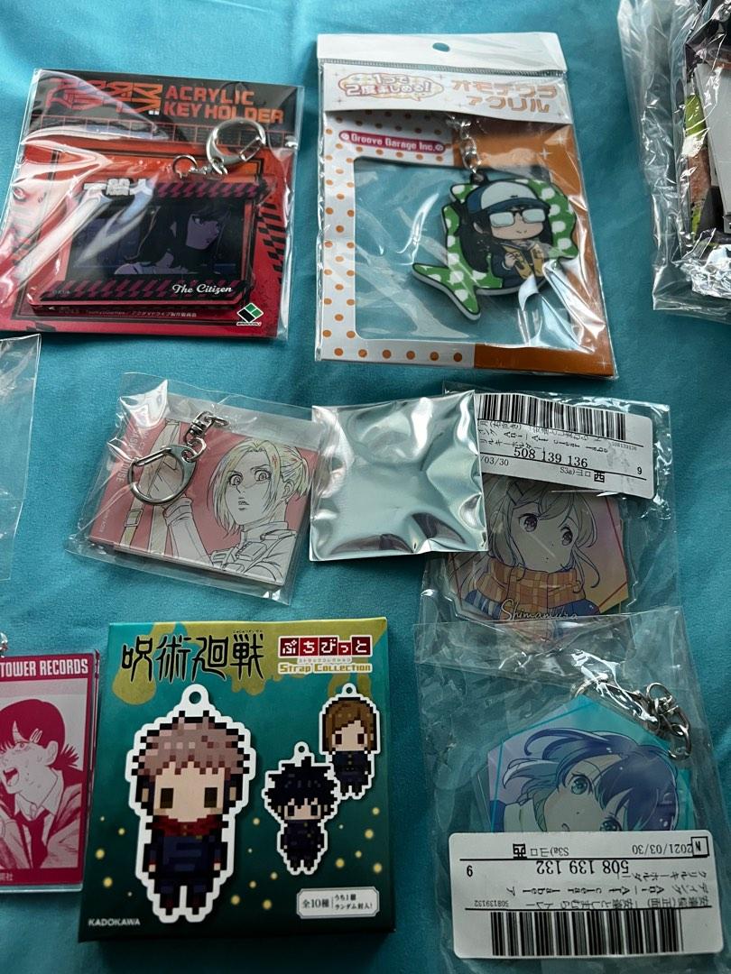 Assorted anime merchandise ( jujutsu Kaisen, chainsaw man, attack on ...
