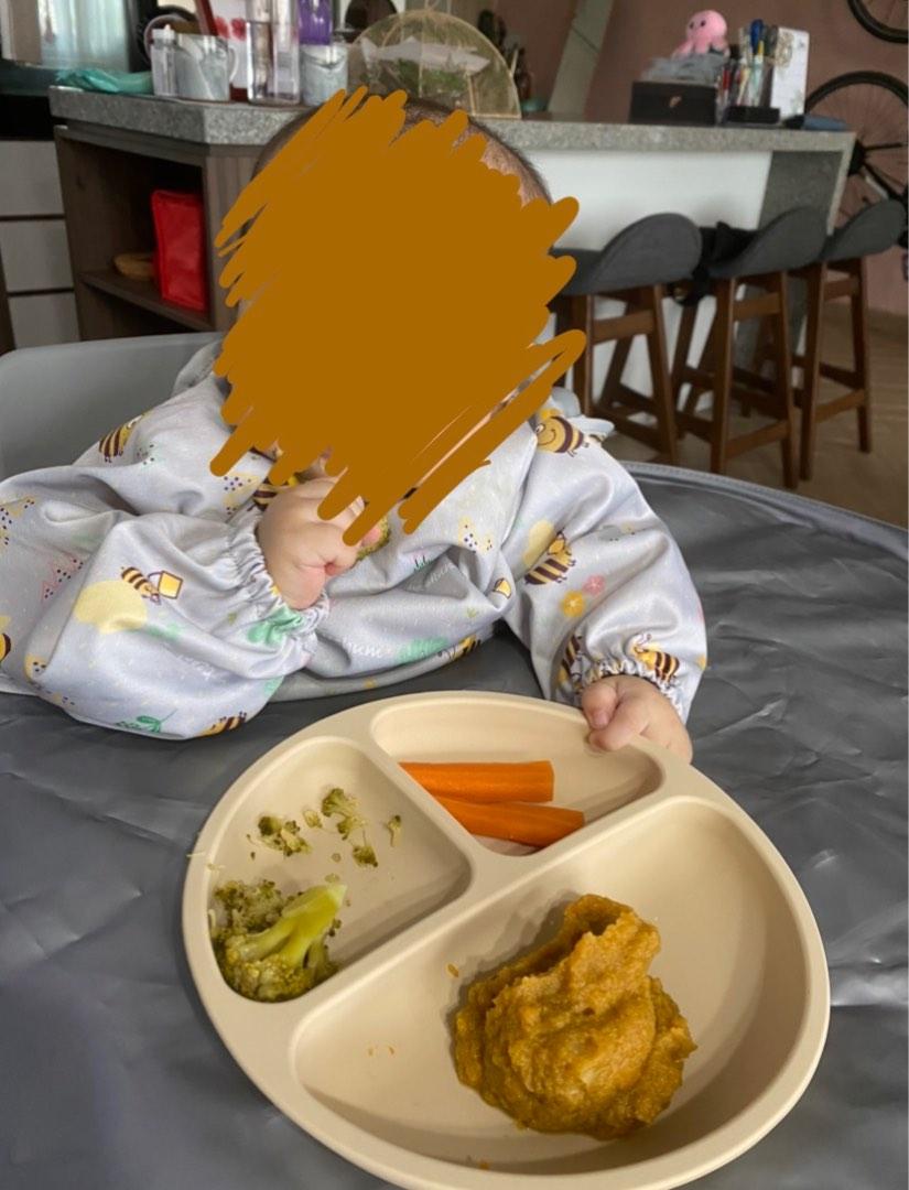 Bees hum Baby Weaning bib & tray, Babies & Kids, Nursing & Feeding ...