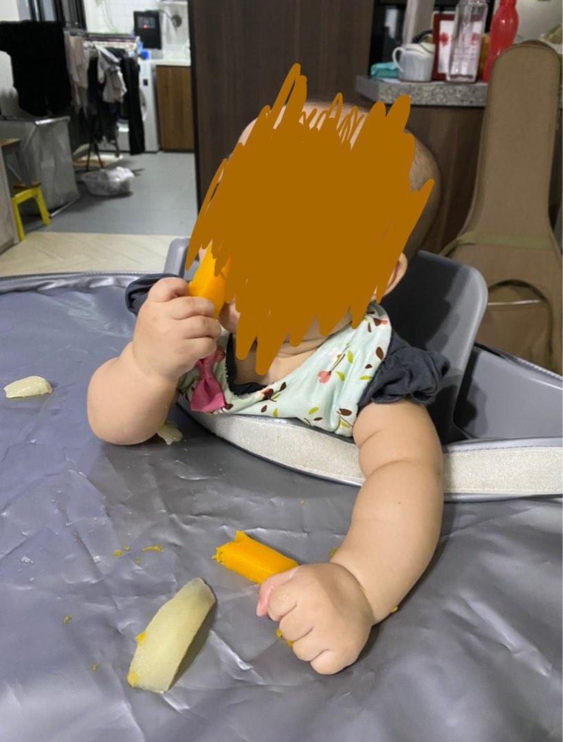 Bees hum Baby Weaning bib & tray, Babies & Kids, Nursing & Feeding ...