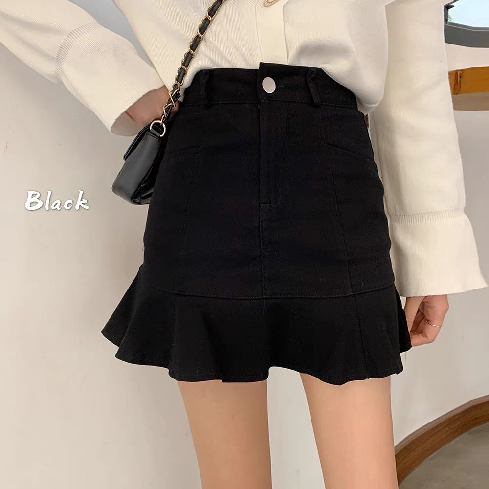 Black Skorts, Women's Fashion, Bottoms, Skirts on Carousell