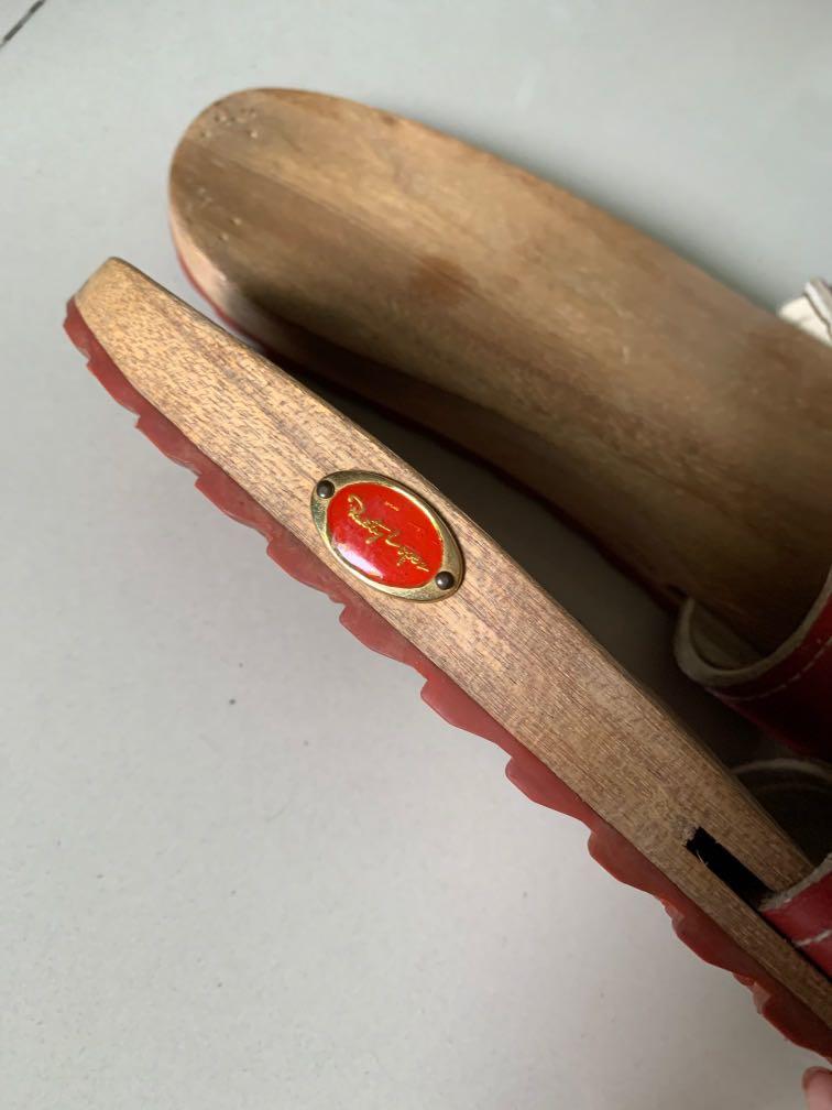 Classic Rusty Lopez Wooden Sandals/Bakya with Leather Strap and Buckle ...