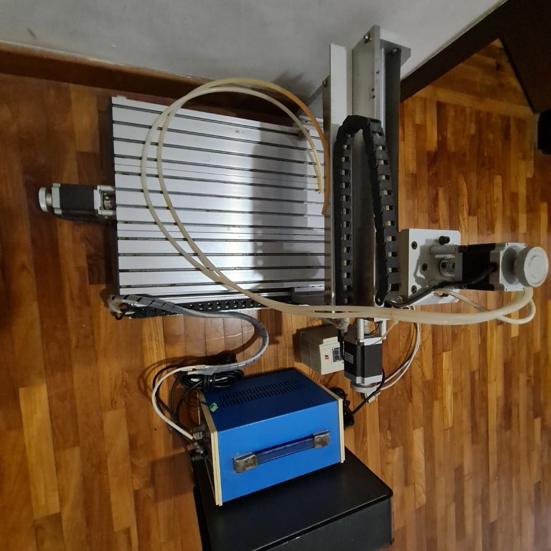 Complete CNC Milling Cutting machine adjustable spindle speed ...