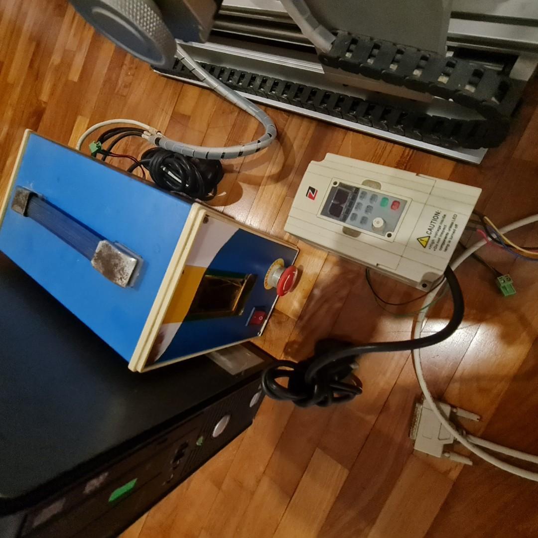 Complete CNC Milling Cutting machine adjustable spindle speed ...