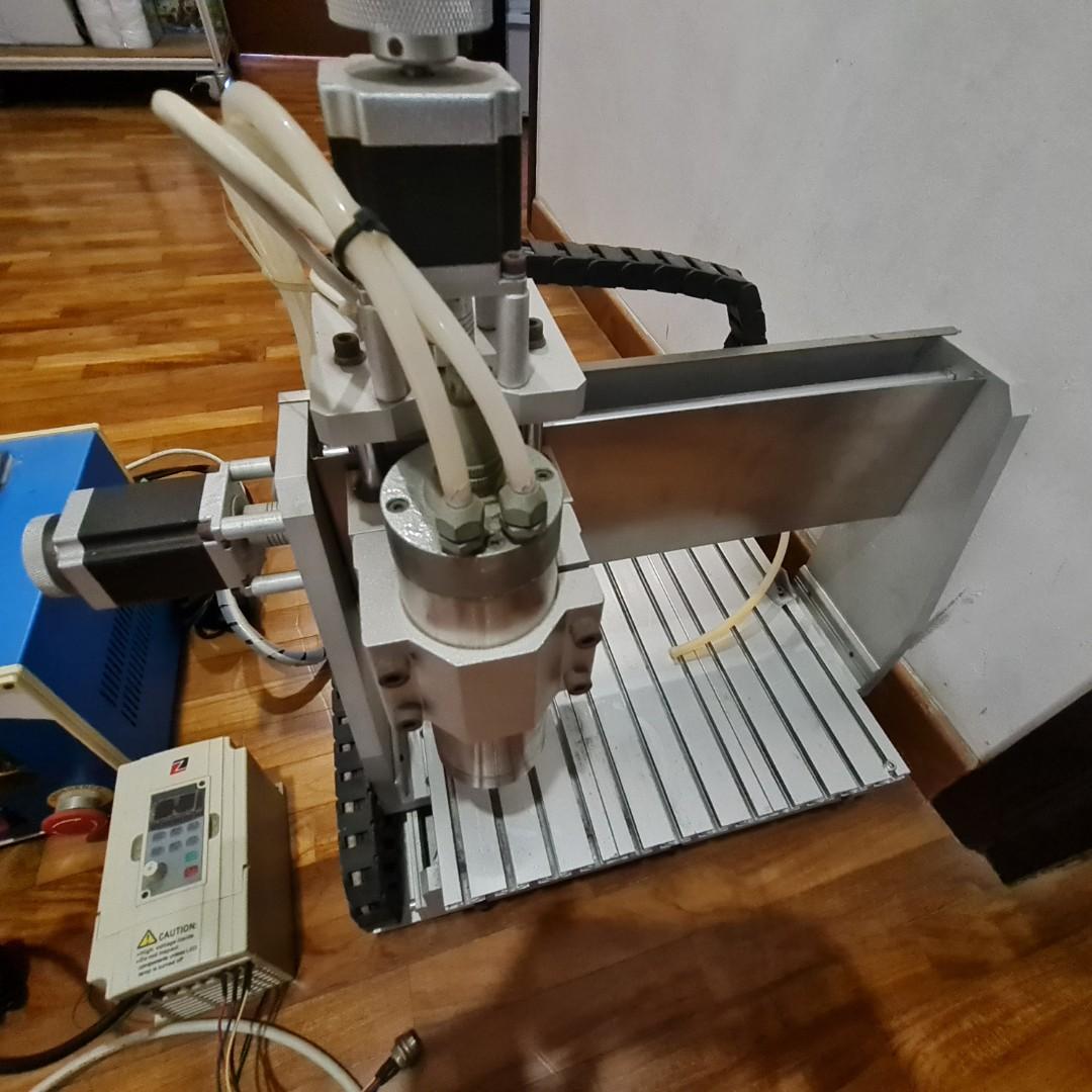 Complete CNC Milling Cutting machine adjustable spindle speed ...