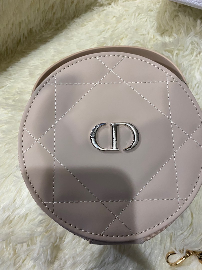 Dior Vanity Kit/ Bag, Women's Fashion, Bags & Wallets, Clutches on ...