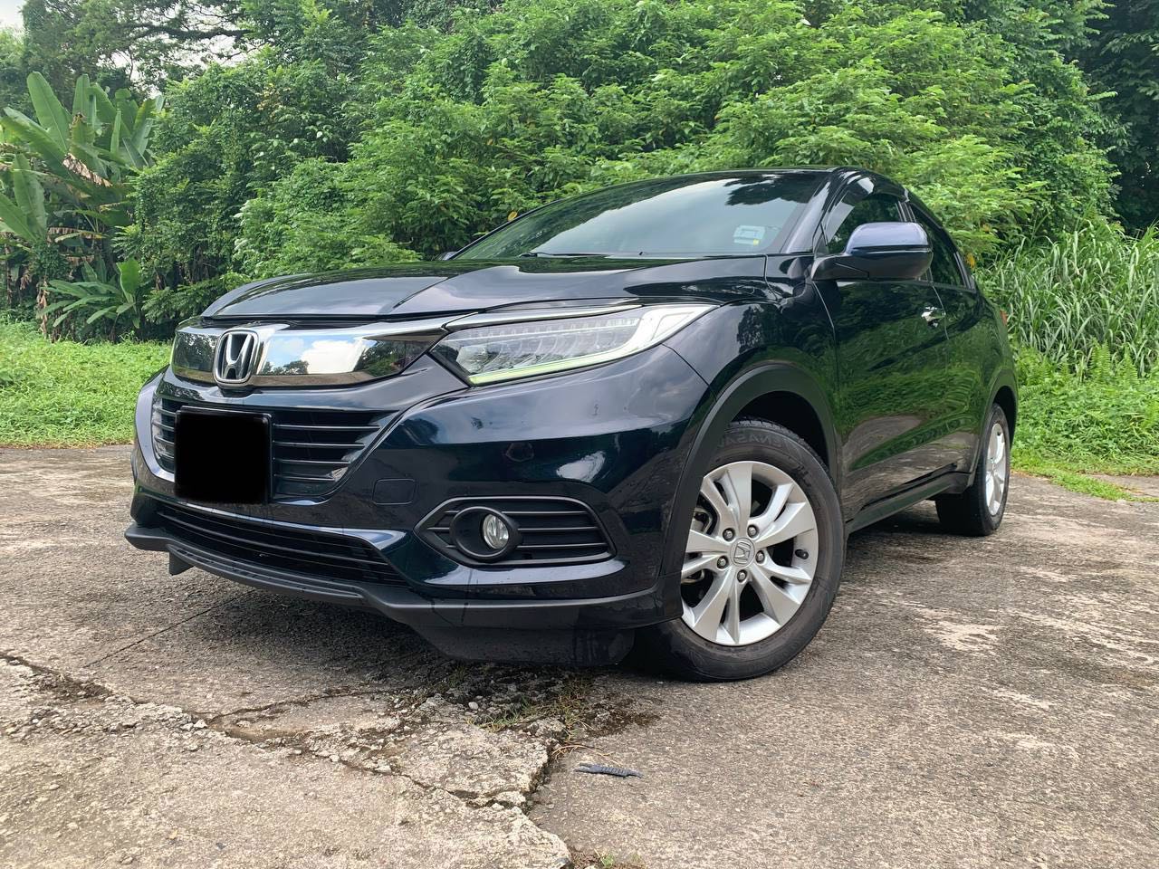 Honda Vezel 1.5X Auto, Cars, Used Cars on Carousell