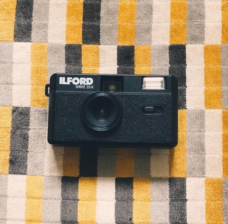 Ilford Sprite 35-II 35mm Film Reusable Compact Camera in Black – Retro ...