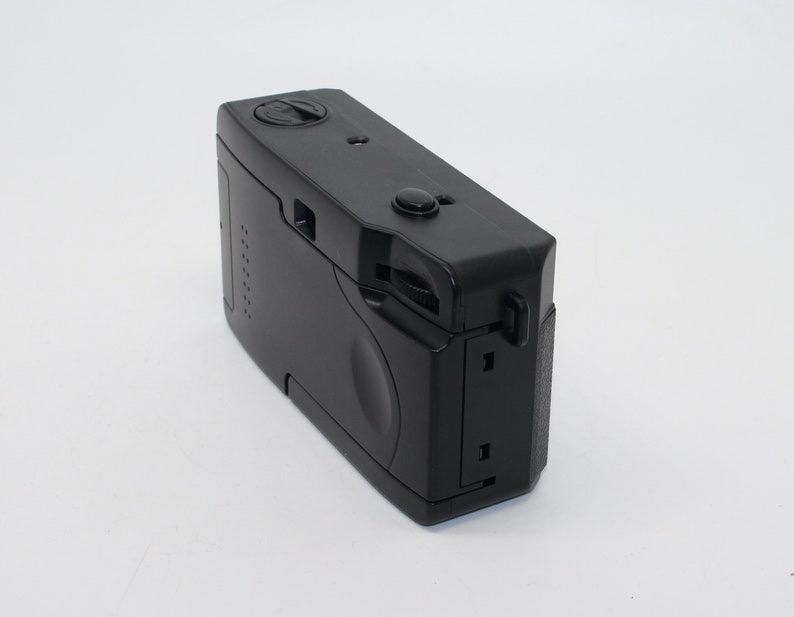 Ilford Sprite 35-II 35mm Film Reusable Compact Camera in Black – Retro ...