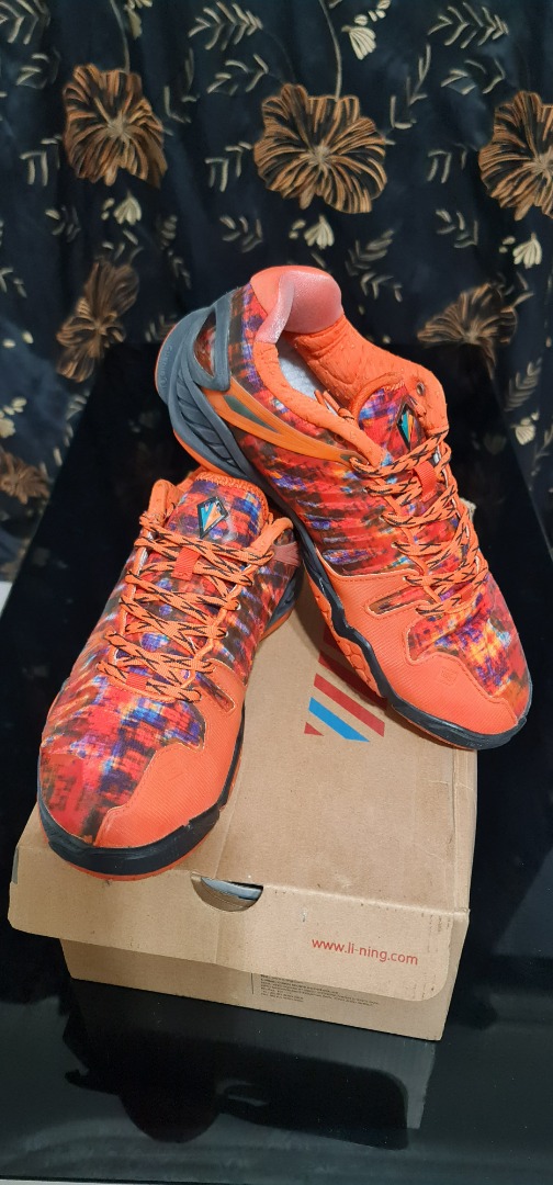 Li Ning Lin Dan Hero Bad Shoe not yonex victor, Sports Equipment, Other ...
